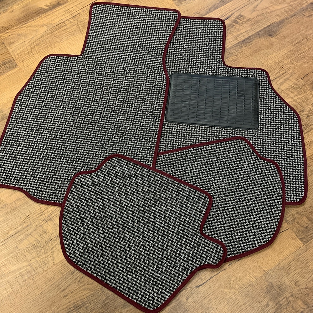 Porsche 996 Dogtooth Over Mat Set of 4 - Madmatz