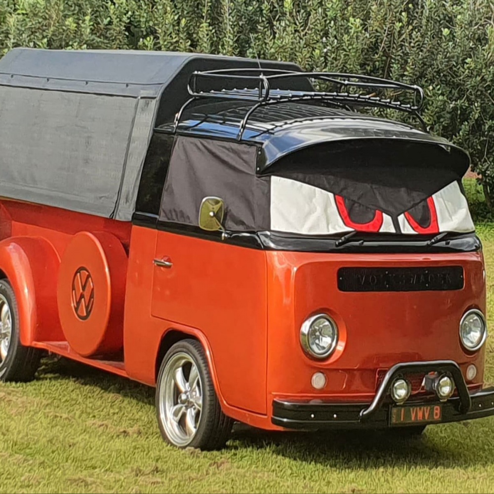 Buseyes Screen Cover For VW Baywindow. - Madmatz